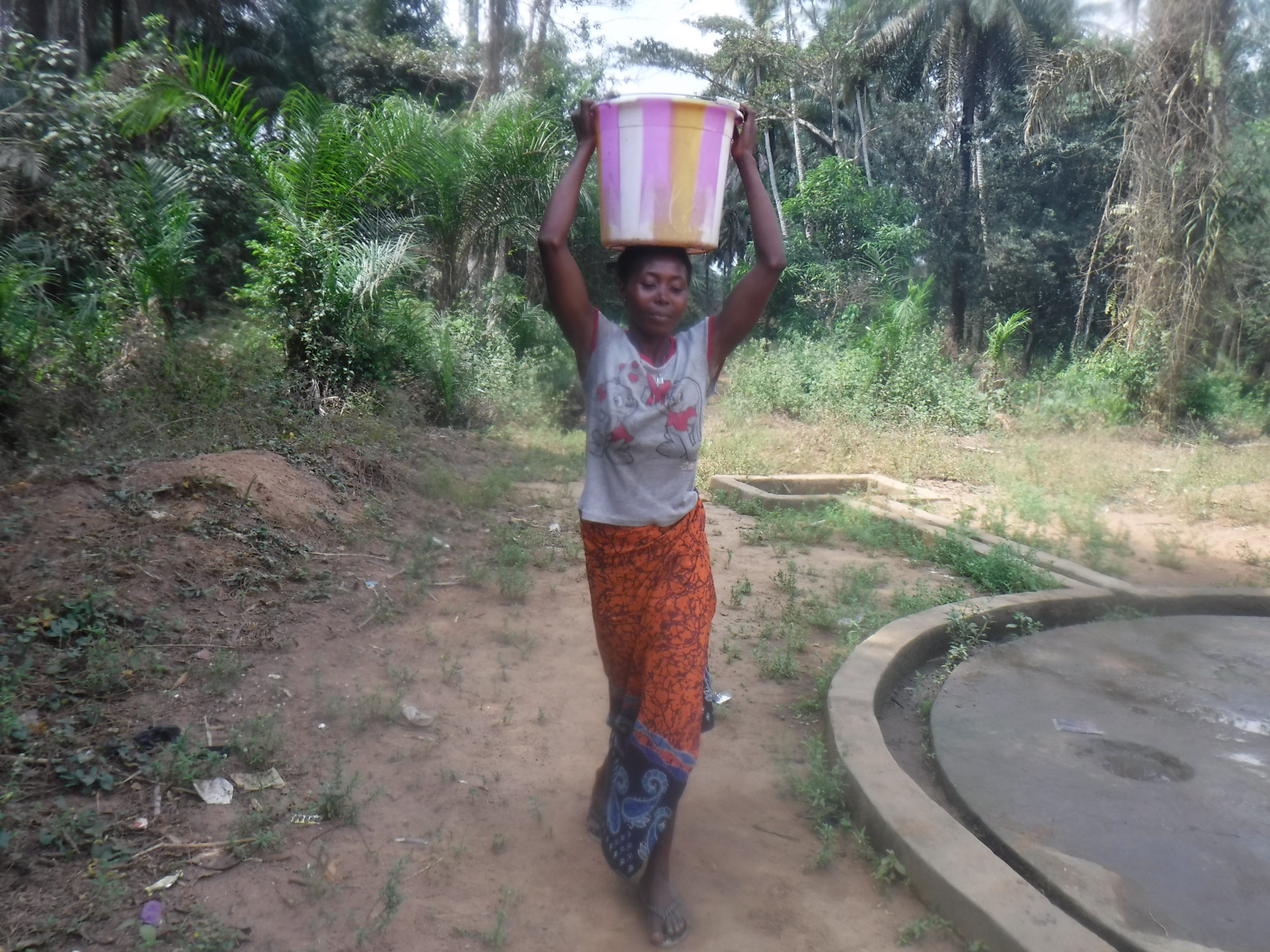 The Water Project: Sierra Leone - Royeama Community
